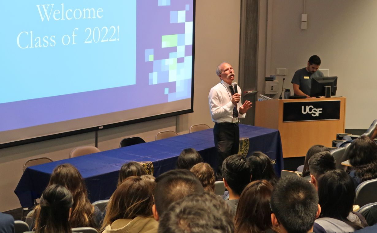 School of Pharmacy welcomes the Class of 2022 · School of Pharmacy · UCSF School of Pharmacy welcomes the Class of 2022 · School of Pharmacy · UCSF